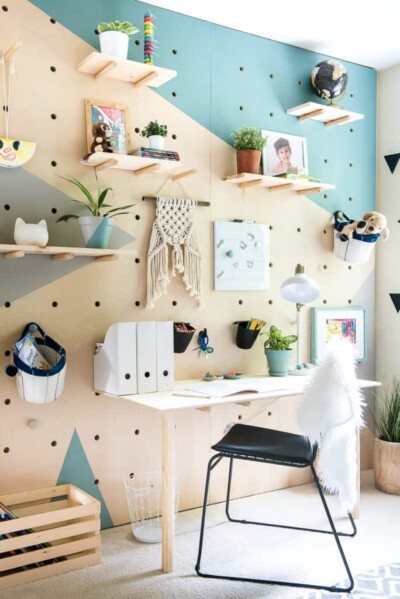 20 Genius Pegboard Organizing Ideas - Craftsy Hacks