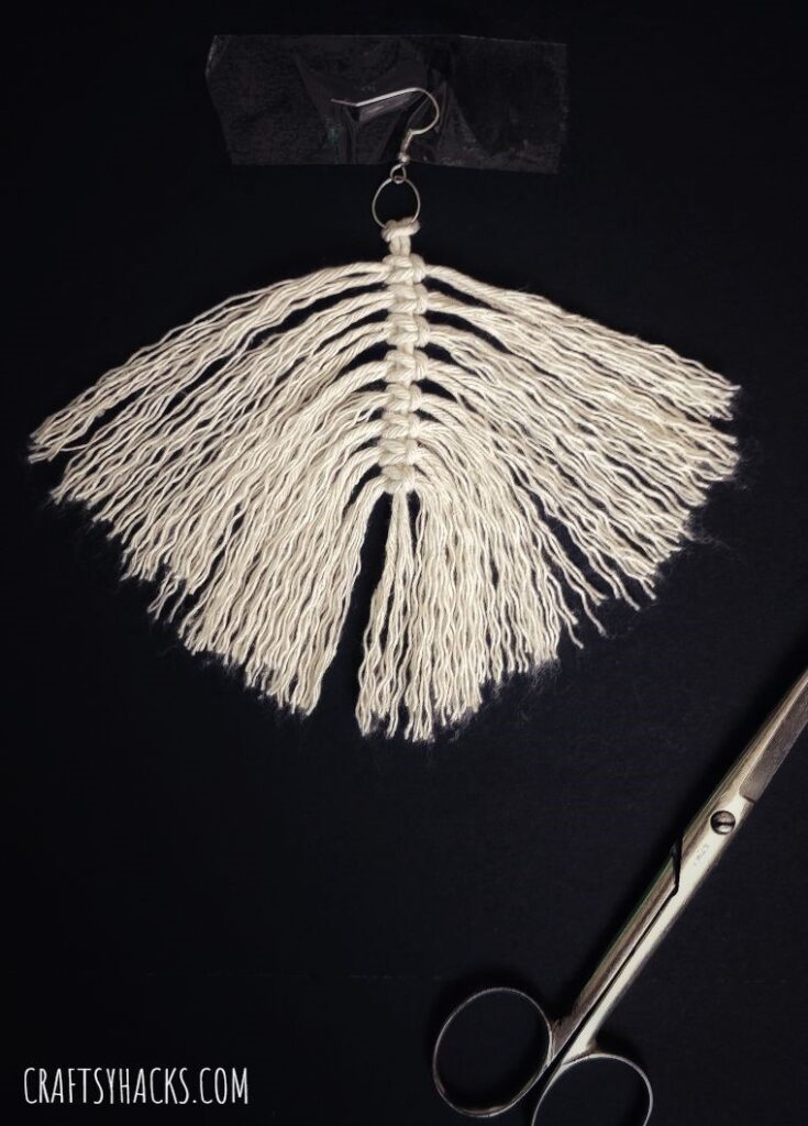 DIY Macrame Leaf Earrings Tutorial - Craftsy Hacks