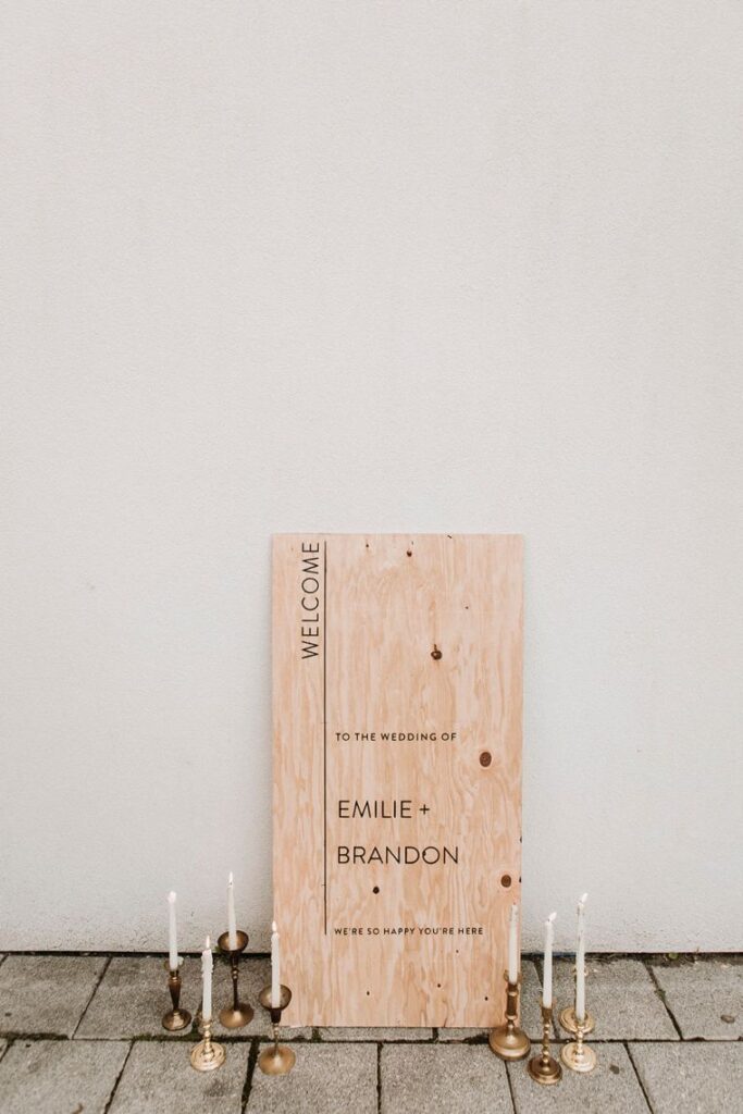 20 Creative DIY Wedding Sign Ideas - Craftsy Hacks