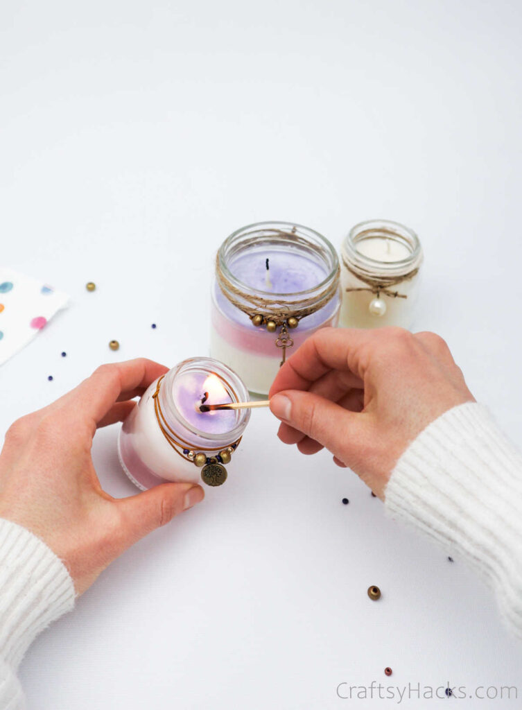 How to Make Scented Candles (Step-by-step Tutorial) - Craftsy Hacks