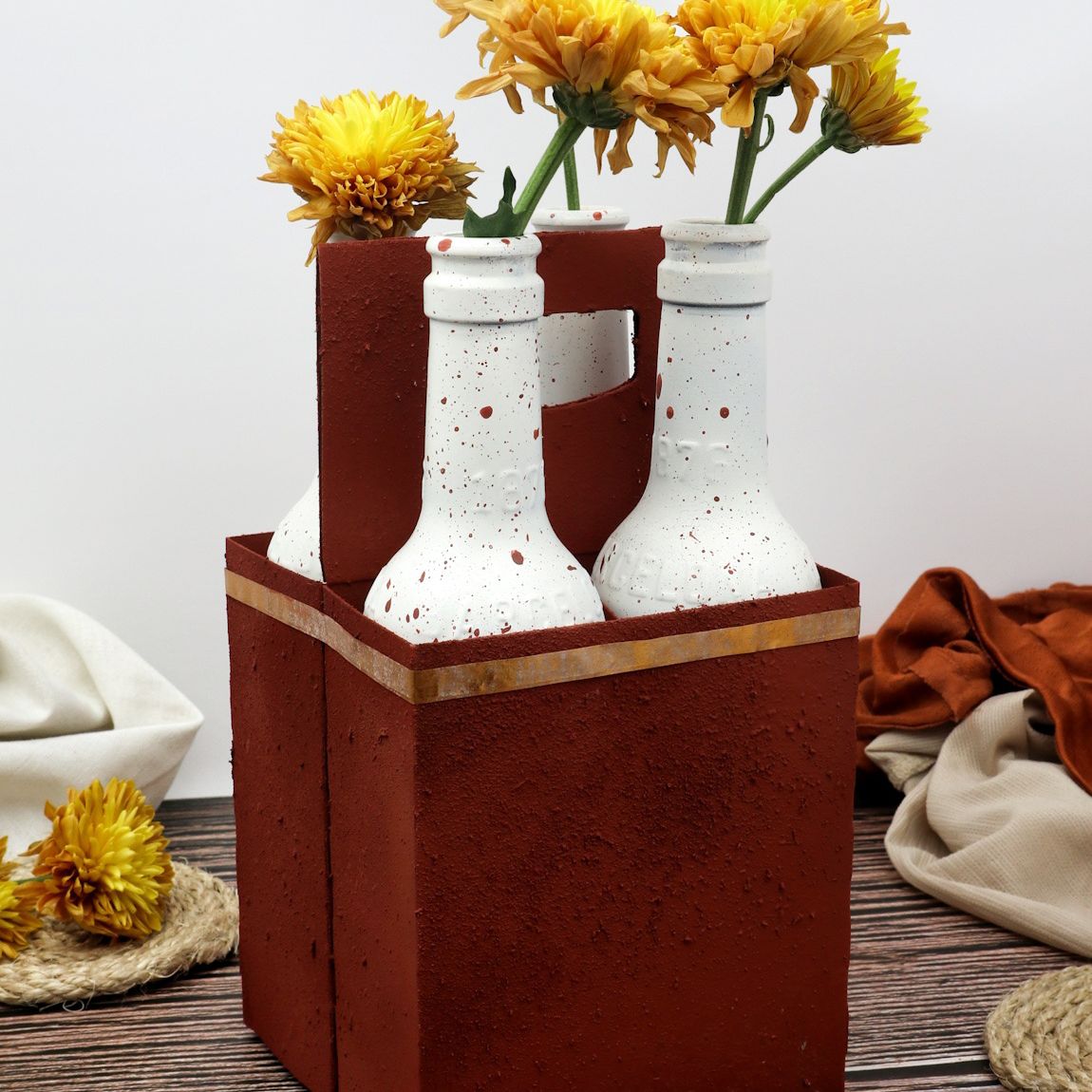 DIY Table Centerpiece Out of Beer 4-Pack - Craftsy Hacks