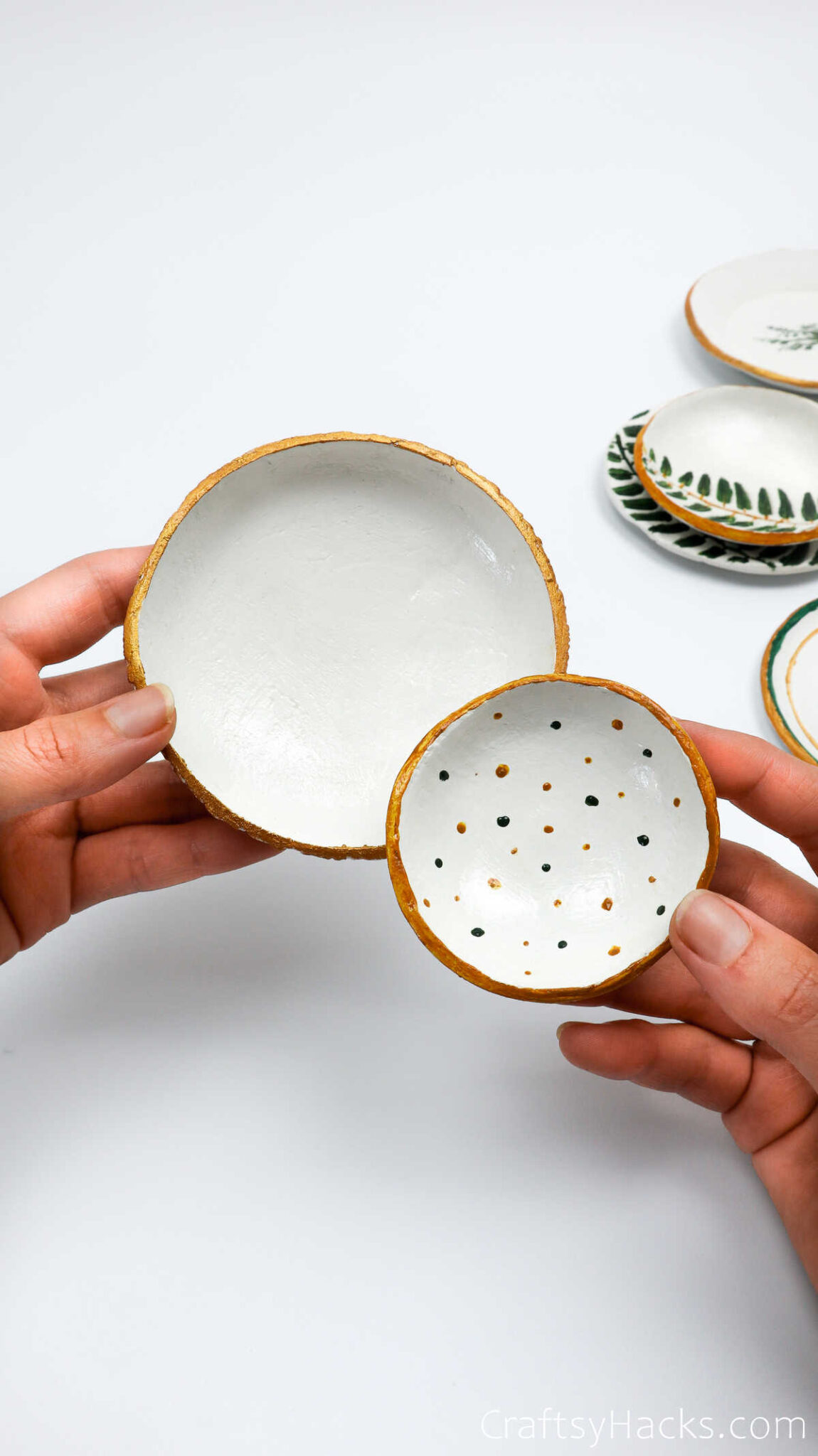 How to Make Air Dry Clay Bowls (DIY Jewelry Trays) - Craftsy Hacks