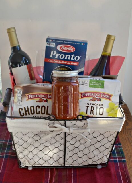 51 DIY Housewarming Gifts for New Home Owners - Craftsy Hacks