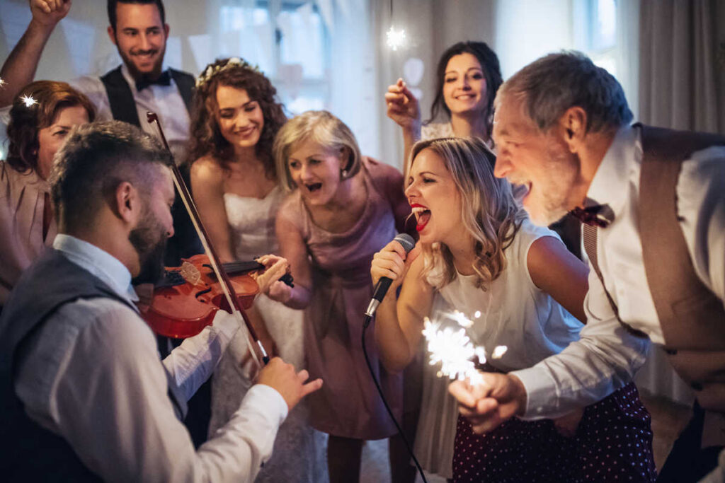 31 Fun Wedding Party Entrance Ideas - Craftsy Hacks