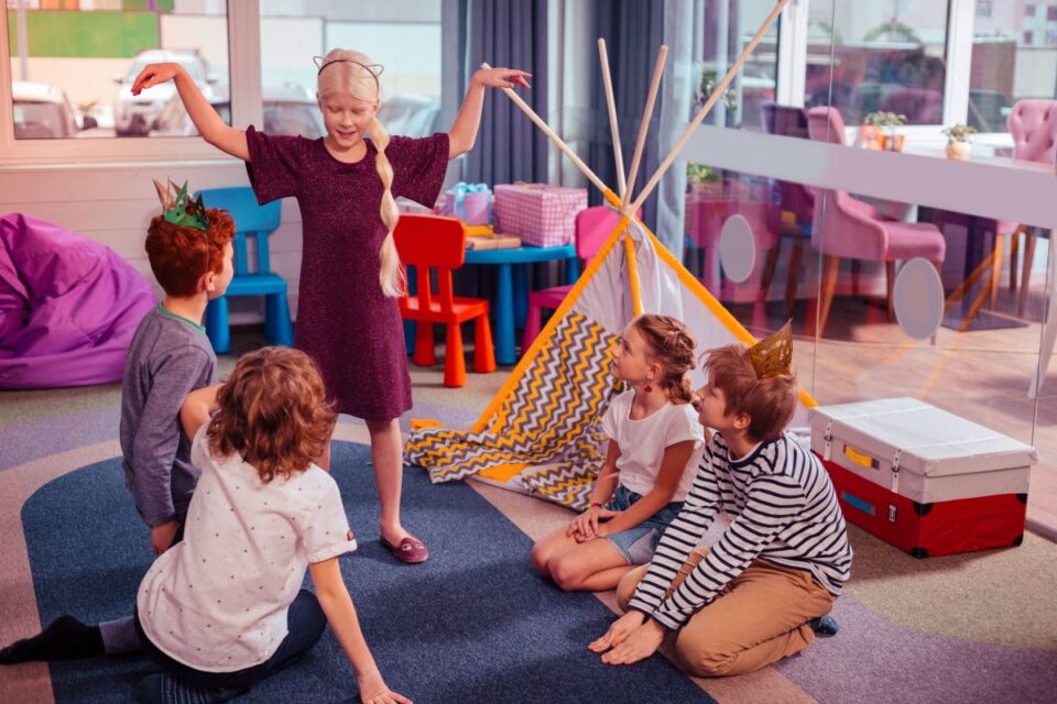 27 Best Activities for Kids' Birthday Party - Craftsy Hacks