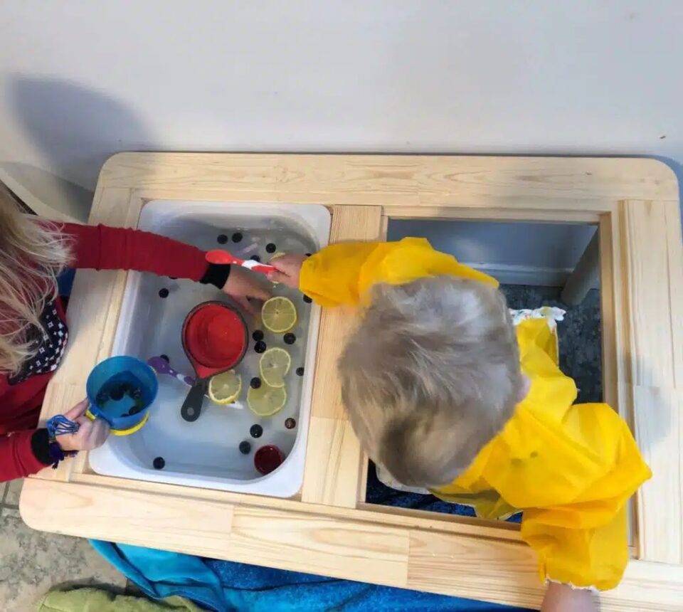 31 Fun Sensory Activities for Toddlers - Craftsy Hacks