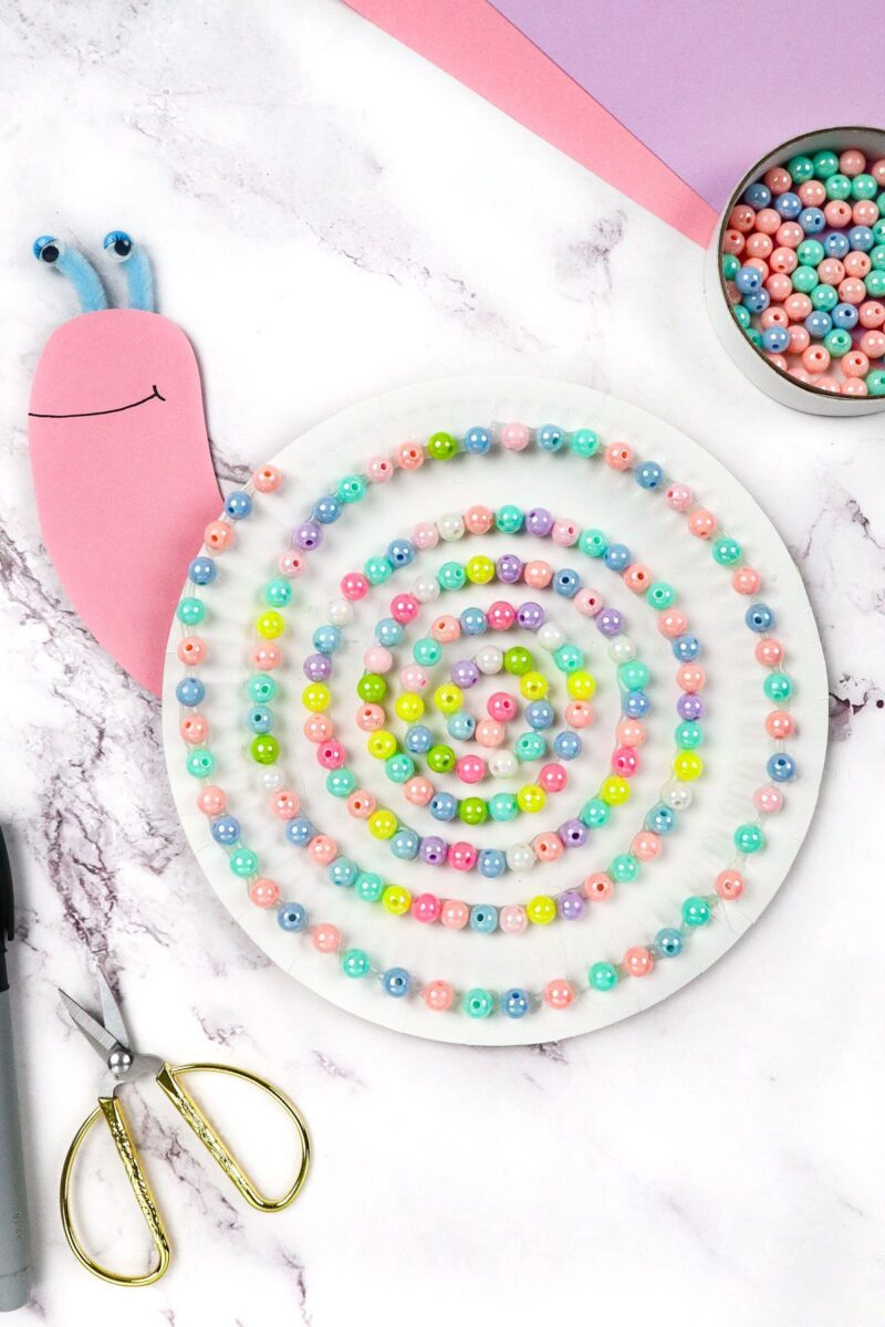 Paper Plate Snails - Craftsy Hacks