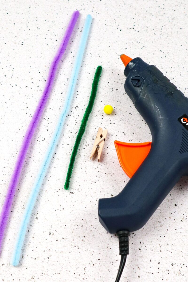 Pipe Cleaner Butterflies Craftsy Hacks