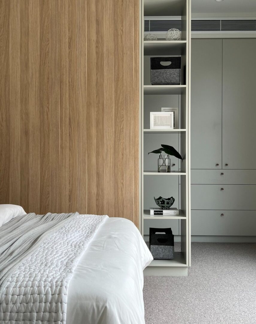 27 Small Bedroom Ideas for Couples - Craftsy Hacks