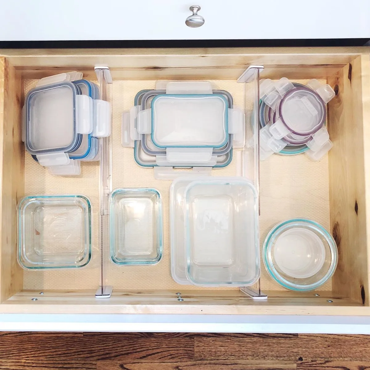 13 Ways to Organize Kitchen Food Containers - Craftsy Hacks
