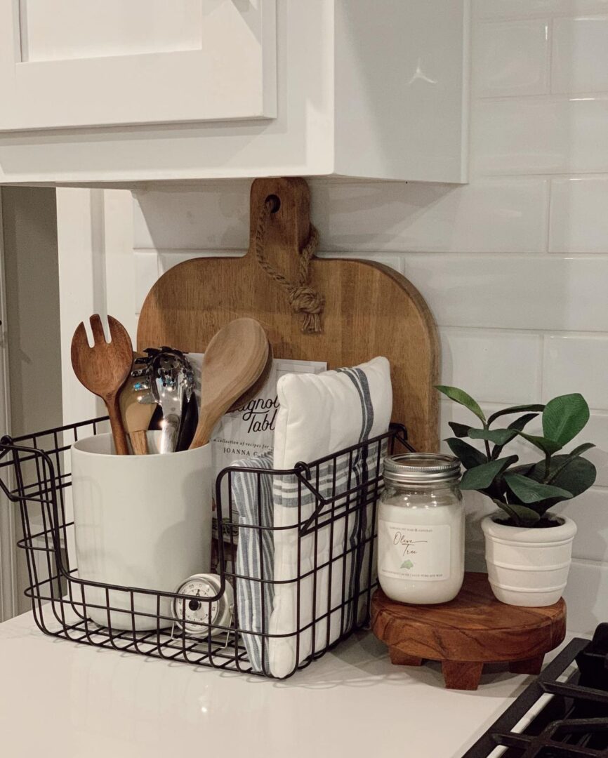 31 Genius Kitchen Counter Organizing Hacks - Craftsy Hacks