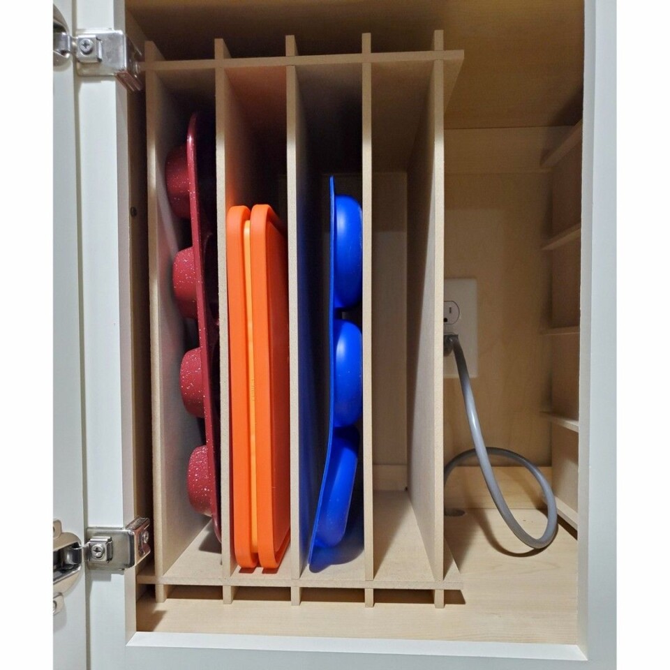 Not Enough Space in the Cupboards? 31 Genius Kitchen Cabinet Storage ...
