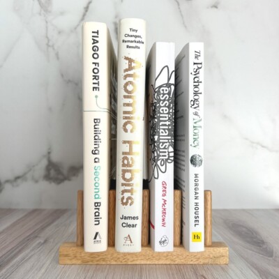 21 Ways to Beautifully Store Books - Craftsy Hacks