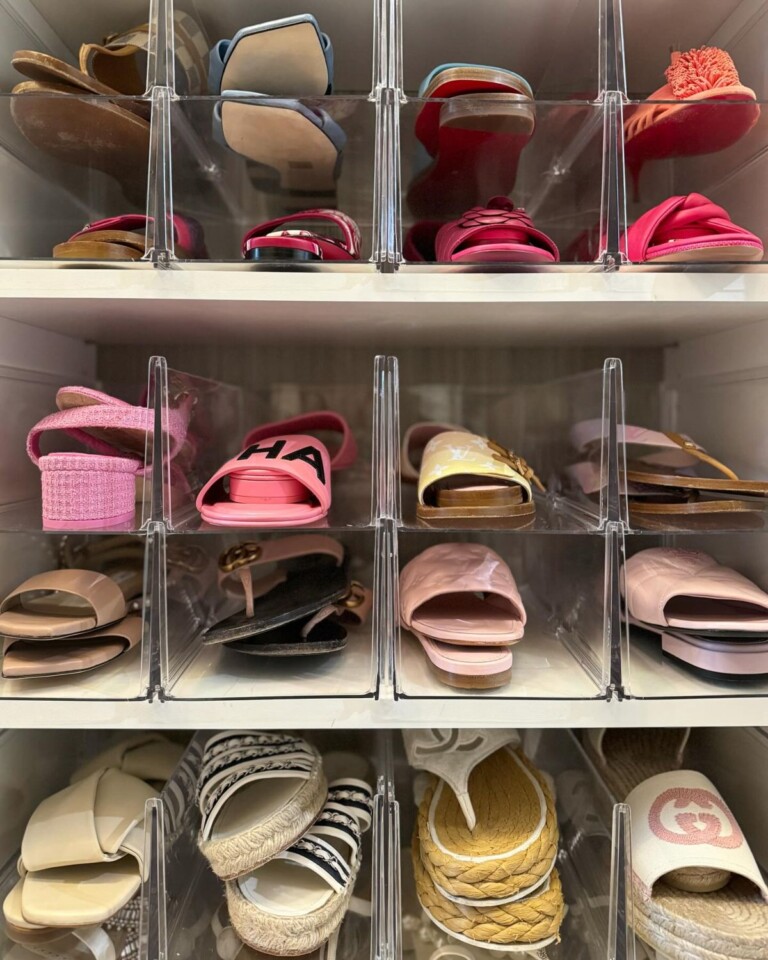 31 Small Walk-in Closet Organizing Ideas You Need - Craftsy Hacks