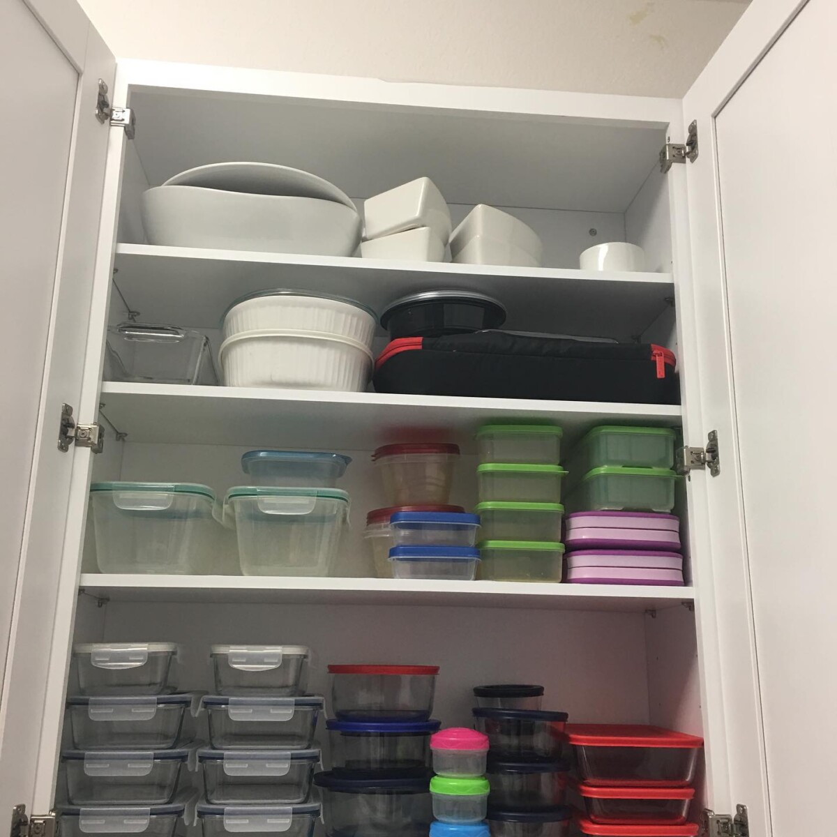 27 Ways Smart Moms Organize Kitchen Cabinets - Craftsy Hacks