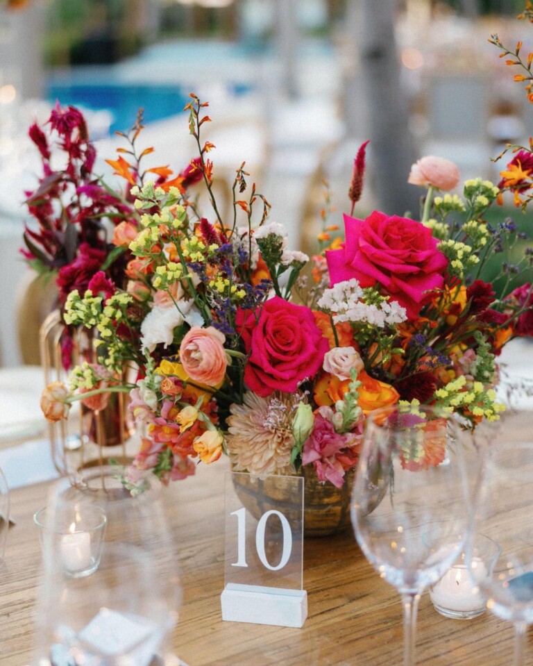 21 Stunning Boho Wedding Centerpiece Ideas - Craftsy Hacks