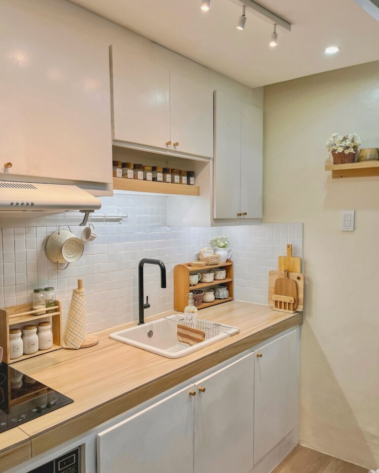 27 Genius Storage Ideas for a Small Kitchen - Craftsy Hacks