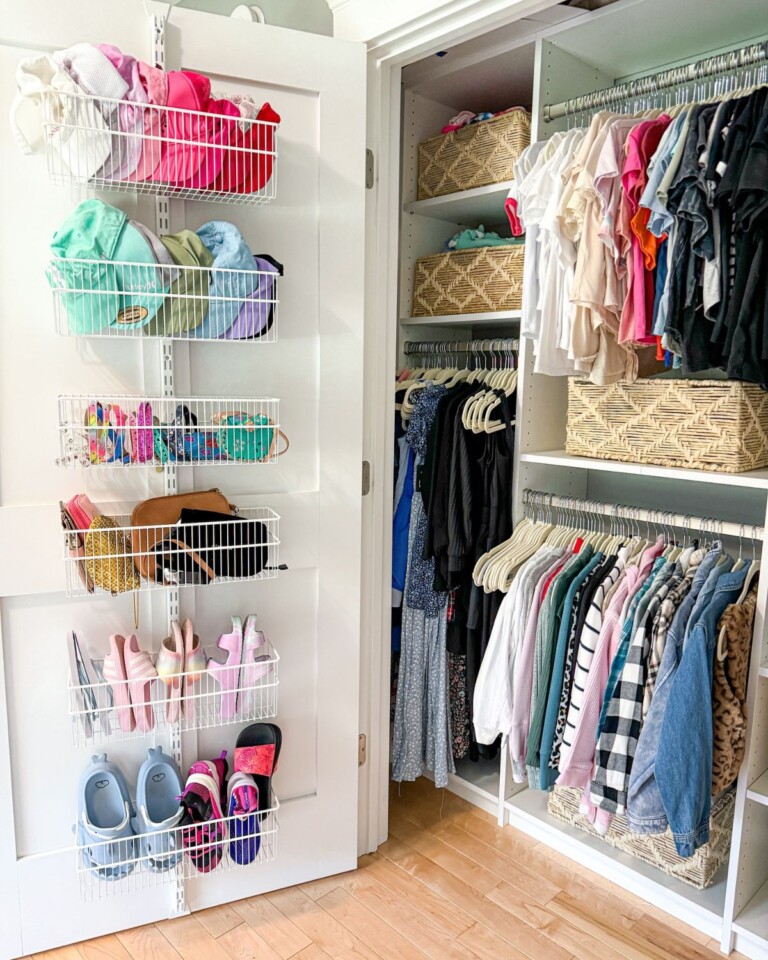 17 Ingenious Hacks to Declutter Closet - Craftsy Hacks