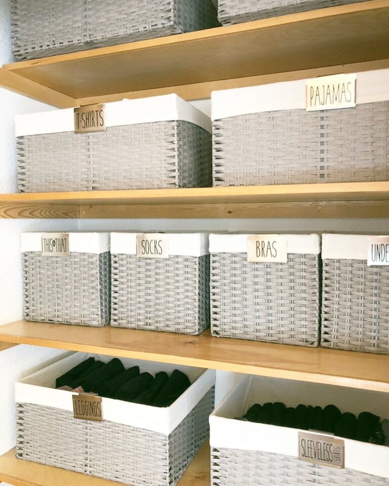 17 Ingenious Hacks to Declutter Closet - Craftsy Hacks