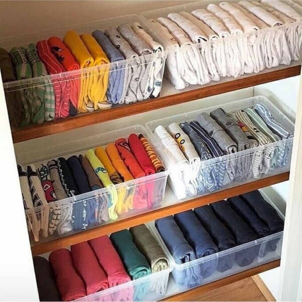11 Genius Ways to Organize Shirts - Craftsy Hacks