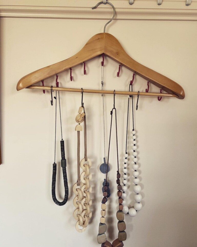 13 Hanger Hacks That Will Make Your Life Easier - Craftsy Hacks