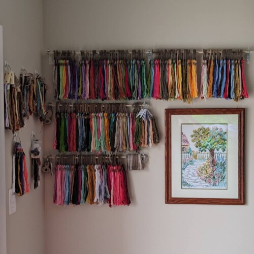21 Clever Ways to Organize Embroidery Floss - Craftsy Hacks
