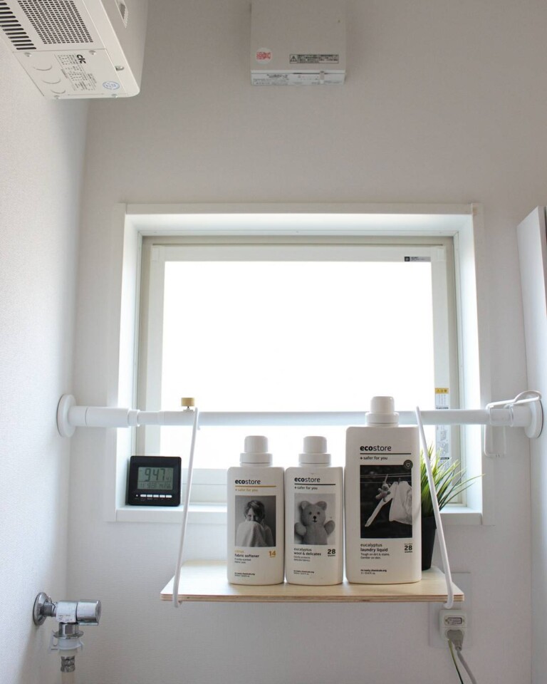 21 Genius Ways to Organize with Tension Rods - Craftsy Hacks