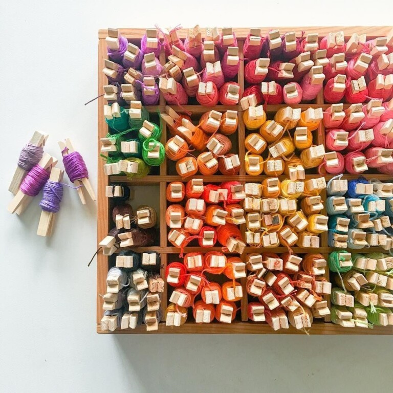 21 Clever Ways to Organize Embroidery Floss - Craftsy Hacks