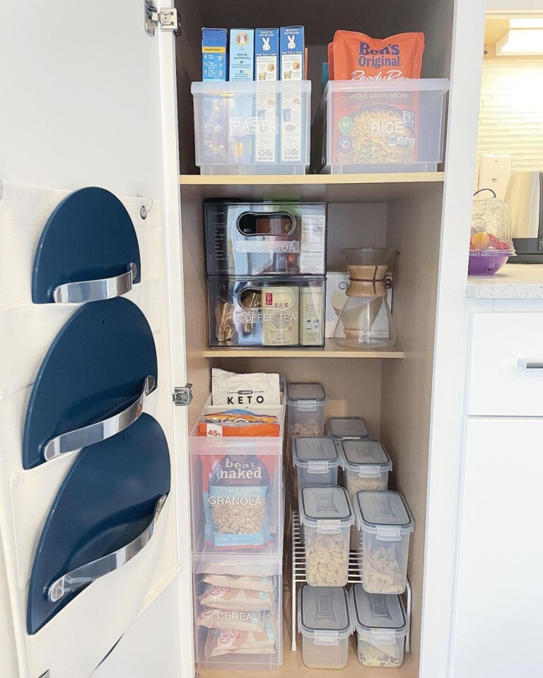 21 Vertical Pantry Organizing Hacks You Must See - Craftsy Hacks