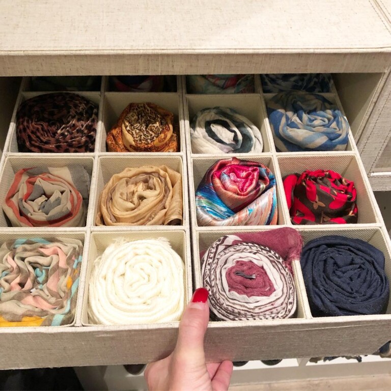 17 Super Simple Ways to Organize Scarves - Craftsy Hacks
