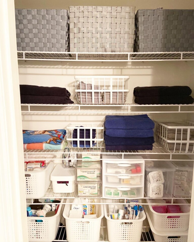21 Awesome Toiletries Storage Hacks - Craftsy Hacks