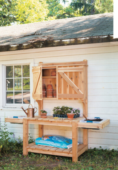 21 Potting Bench Ideas for Outdoor Storage - Craftsy Hacks