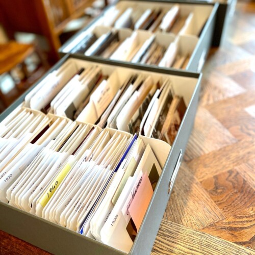 17 Creative Ways to Organize Your Photos - Craftsy Hacks