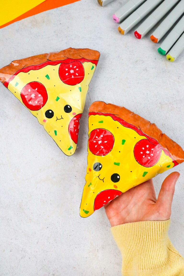 DIY Pizza Paper Squishy - Craftsy Hacks