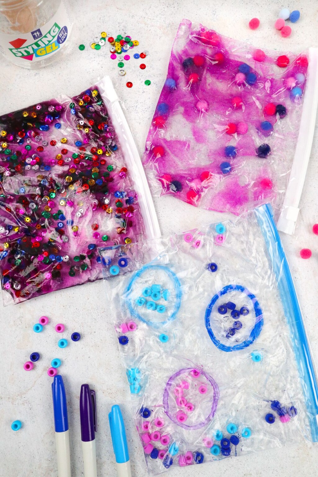 DIY Sensory Squish Bag - Craftsy Hacks