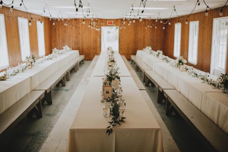 27 Stunning Long Table Wedding Ideas - Craftsy Hacks