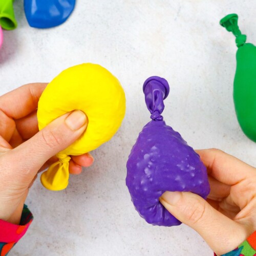 Anti-Stress Crunchy Ball - Craftsy Hacks