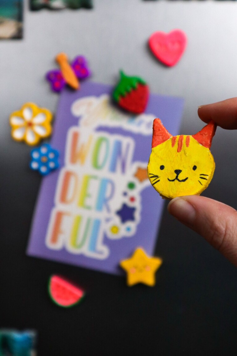 DIY Clay Magnets - Craftsy Hacks
