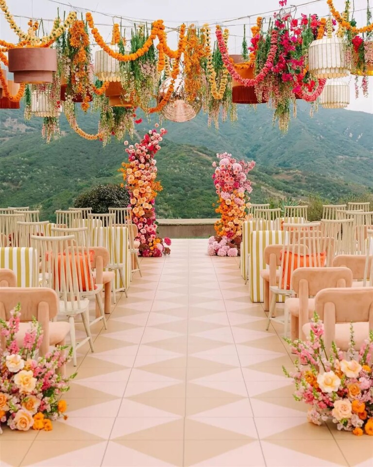 31 Summer Wedding Color Scheme Ideas - Craftsy Hacks