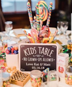 17 Cute Kids Table Wedding Ideas for the Little Ones - Craftsy Hacks