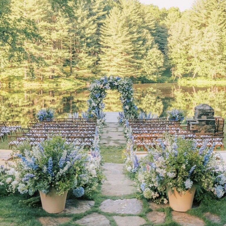 31 Summer Wedding Color Scheme Ideas - Craftsy Hacks