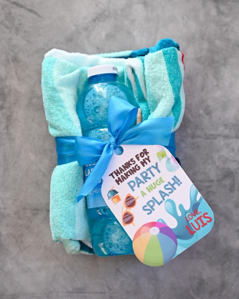 23 Ultimate Pool Party Ideas - Craftsy Hacks