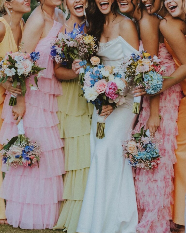 31 Summer Wedding Color Scheme Ideas - Craftsy Hacks