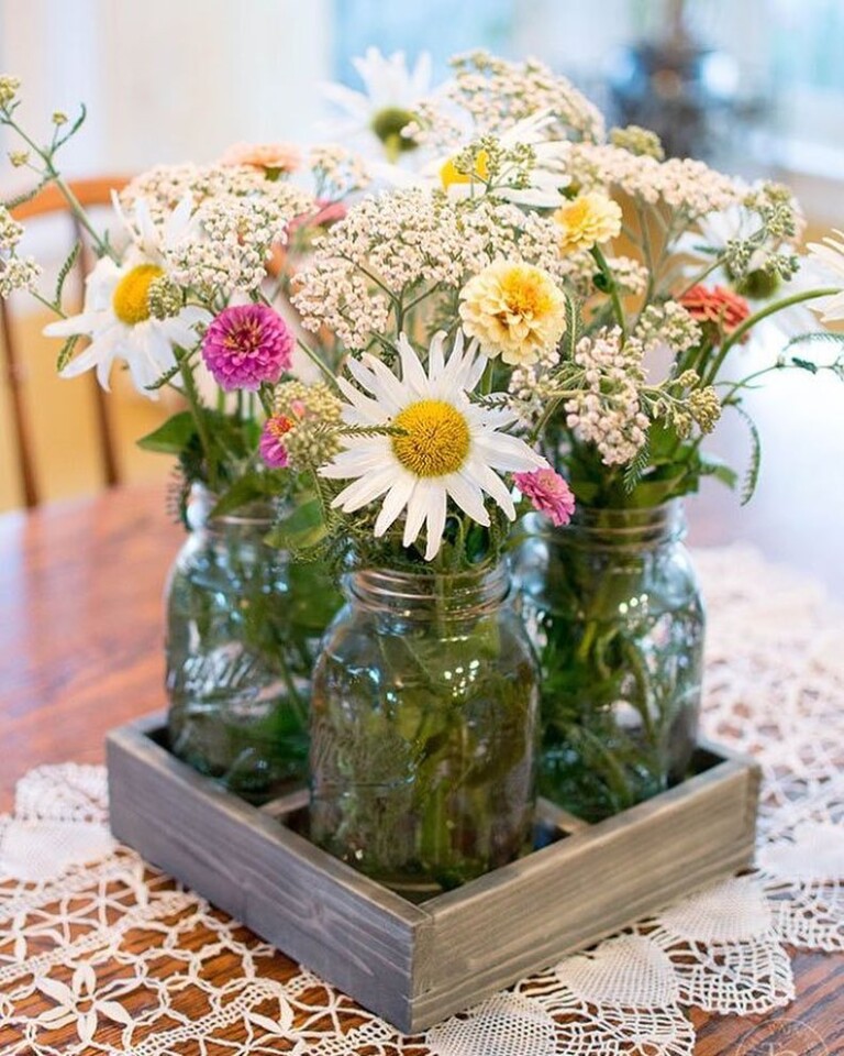 23 DIY Summer Centerpiece Ideas for Dining Table - Craftsy Hacks